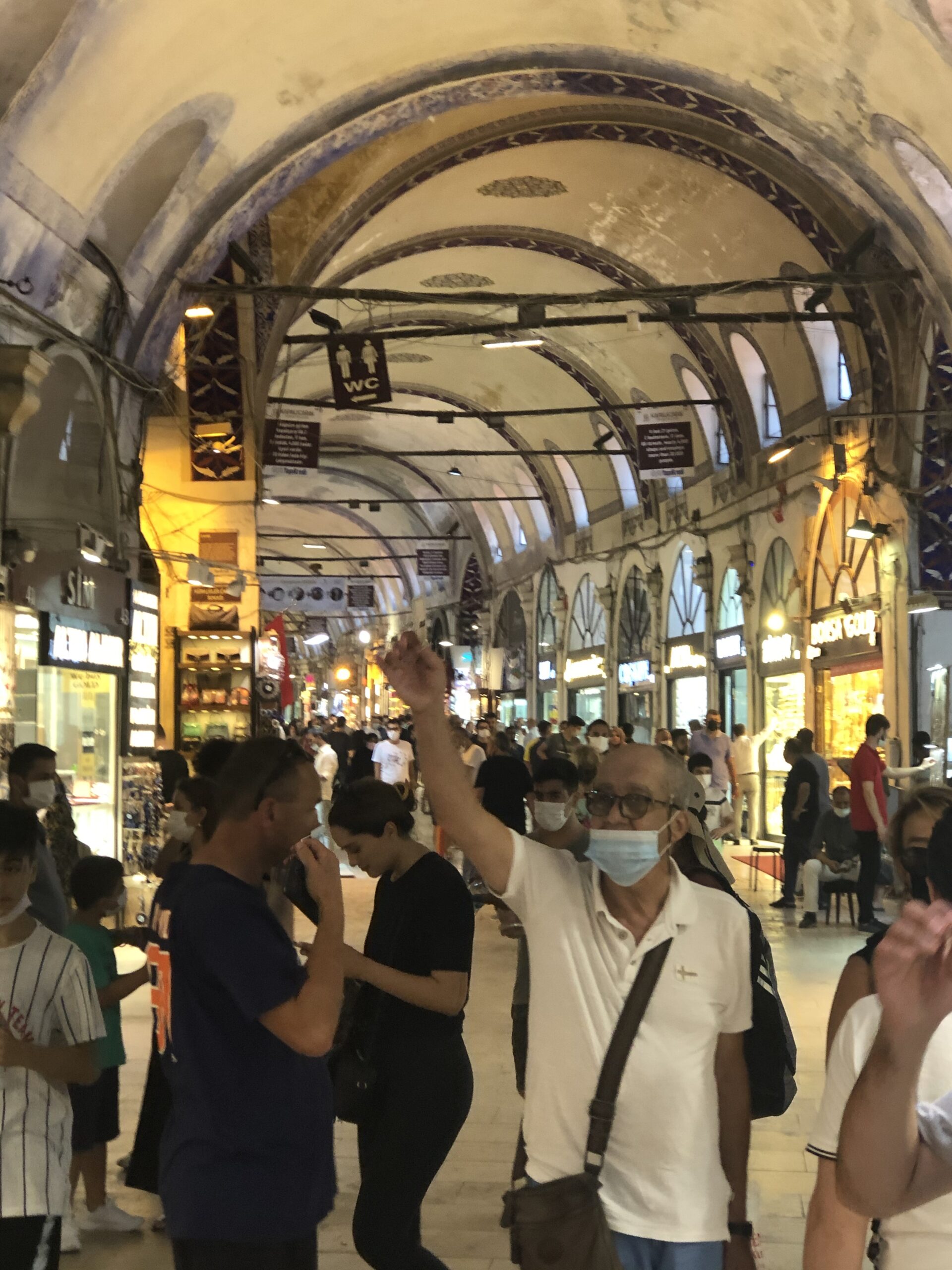 Top Destinations in Istanbul (Topkapi Palace, Grand Bazaar and more ...